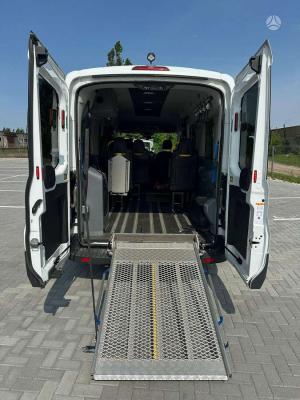 White Ford Transit 2018 in Taurage, with an engine capacity of 2.00 L and mileage of 540 thousand km for 9000 €, photo 13 on AUTOMOTO.COM.LV