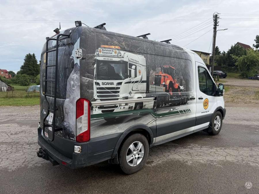 White Ford Transit 2018 in Skaudvile, with an engine capacity of 2.00 L and mileage of 188 thousand km for 12900 €, photo 8 on AUTOMOTO.COM.LV