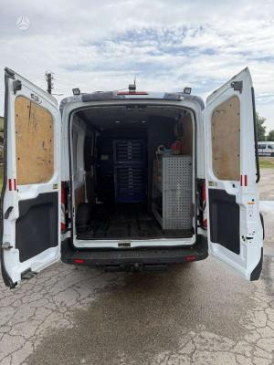 White Ford Transit 2018 in Skaudvile, with an engine capacity of 2.00 L and mileage of 188 thousand km for 12900 €, photo 12 on AUTOMOTO.COM.LV