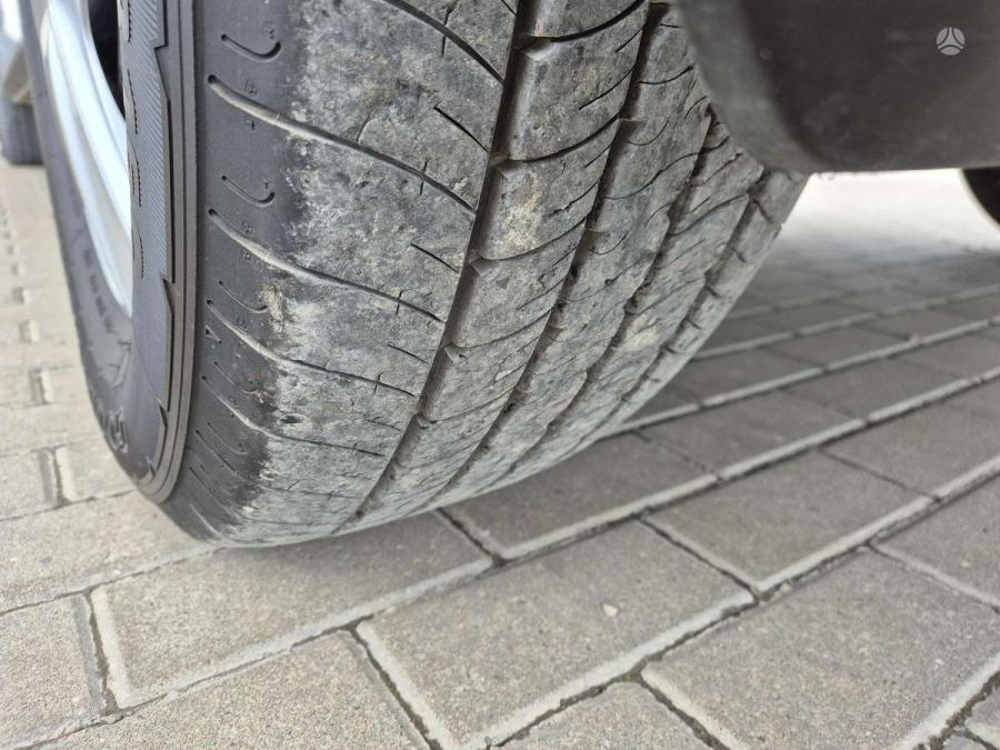 Balts Ford Transit 2018 Marijampole, ar dzinēja tilpumu 2.00 L un nobraukumu 275 tūkst. km par 13500 €, foto 28 vietnē AUTOMOTO.COM.LV