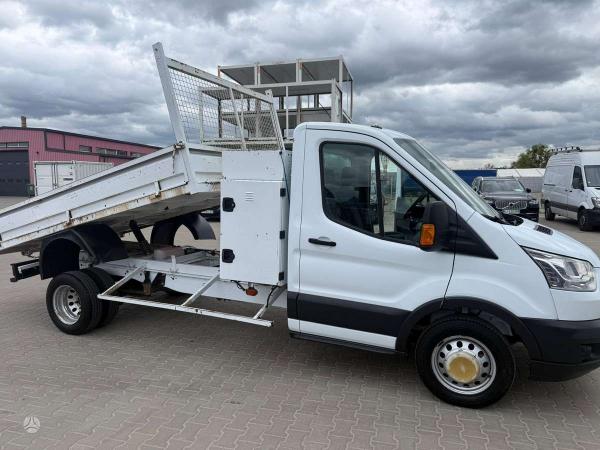 Balts Ford Transit 2018 Kauņa, ar dzinēja tilpumu 2.00 L un nobraukumu 221 tūkst. km par 10450 €, foto 1 vietnē AUTOMOTO.COM.LV