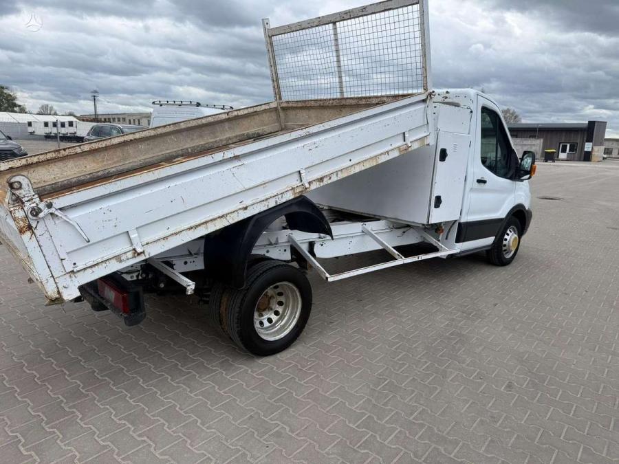 Balts Ford Transit 2018 Kauņa, ar dzinēja tilpumu 2.00 L un nobraukumu 221 tūkst. km par 10450 €, foto 7 vietnē AUTOMOTO.COM.LV