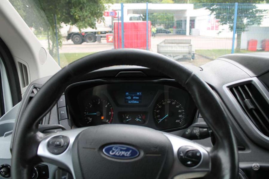 Balts Ford Transit 2018 Alīta, ar dzinēja tilpumu 2.00 L un nobraukumu 167 tūkst. km par 12900 €, foto 7 vietnē AUTOMOTO.COM.LV