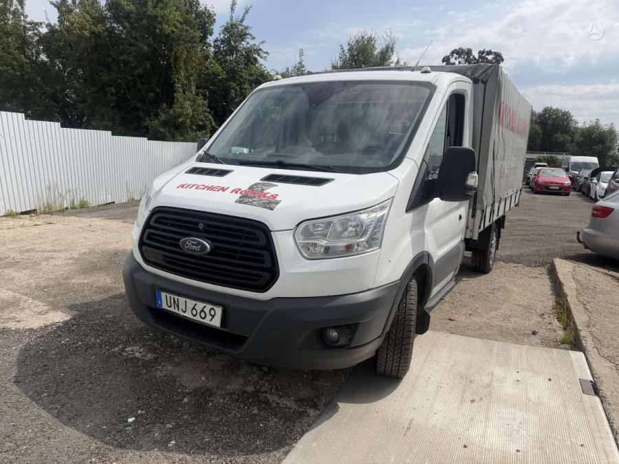 White Ford Transit 2018 in Kaunas, with an engine capacity of 2.00 L and mileage of 258 thousand km for 7500 €, photo 3 on AUTOMOTO.COM.LV