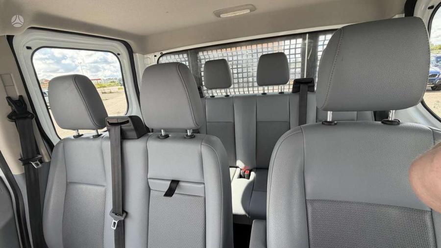 White Ford Transit 2018 in Marijampole, with an engine capacity of 2.00 L and mileage of 172 thousand km for 13650 €, photo 46 on AUTOMOTO.COM.LV