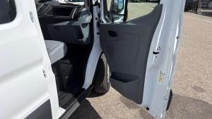 White Ford Transit 2018 in Marijampole, with an engine capacity of 2.00 L and mileage of 172 thousand km for 13650 €, photo 22 on AUTOMOTO.COM.LV