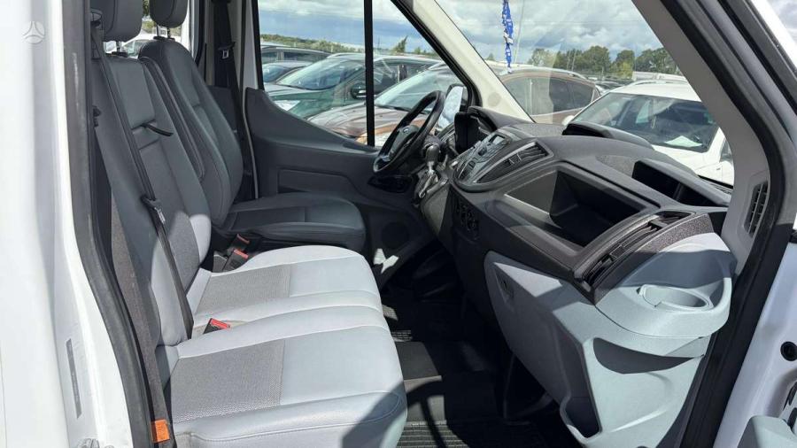 White Ford Transit 2018 in Marijampole, with an engine capacity of 2.00 L and mileage of 172 thousand km for 13650 €, photo 23 on AUTOMOTO.COM.LV