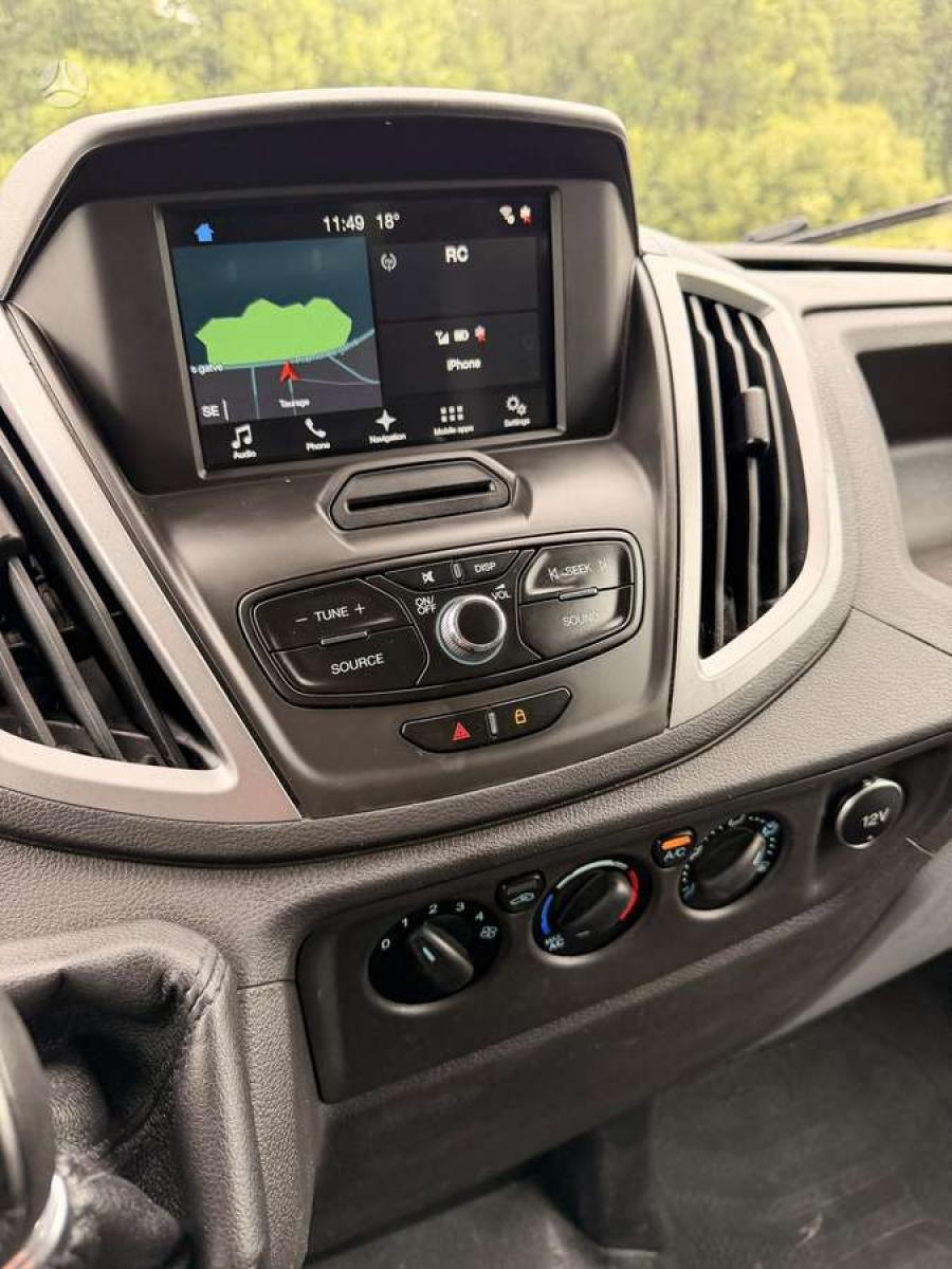 White Ford Transit 2018 in Taurage, with an engine capacity of 2.00 L and mileage of 164 thousand km for 13600 €, photo 16 on AUTOMOTO.COM.LV