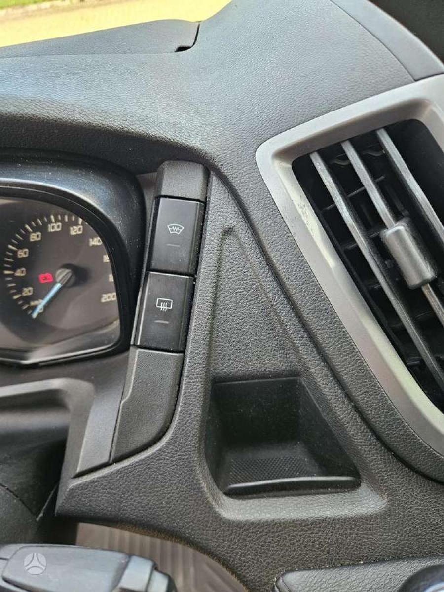 White Ford Transit 2018 in Kaunas, with an engine capacity of 2.00 L and mileage of 1 thousand km for 6150 €, photo 18 on AUTOMOTO.COM.LV