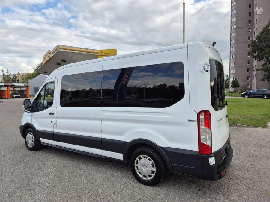 Balts Ford Transit 2018 Panevēža, ar dzinēja tilpumu 2.00 L un nobraukumu 427 tūkst. km par 7600 €, foto 4 vietnē AUTOMOTO.COM.LV