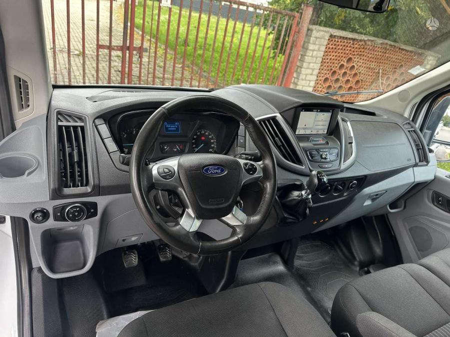 White Ford Transit 2018 in Taurage, with an engine capacity of 2.00 L and mileage of 232 thousand km for 13500 €, photo 12 on AUTOMOTO.COM.LV
