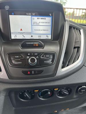 White Ford Transit 2018 in Taurage, with an engine capacity of 2.00 L and mileage of 232 thousand km for 13500 €, photo 14 on AUTOMOTO.COM.LV