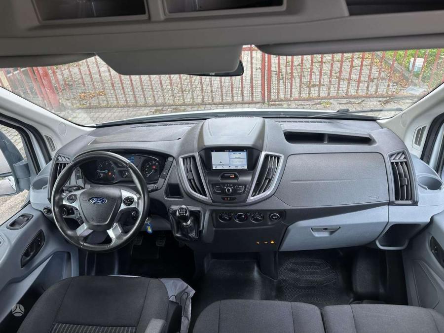 White Ford Transit 2018 in Taurage, with an engine capacity of 2.00 L and mileage of 232 thousand km for 13500 €, photo 24 on AUTOMOTO.COM.LV