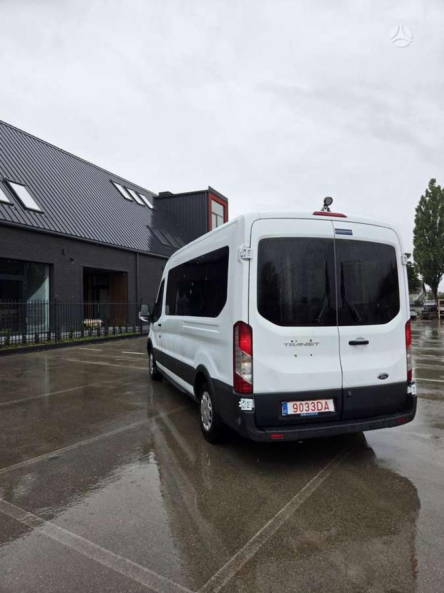 White Ford Transit 2018 in Klaipeda, with an engine capacity of 2.00 L and mileage of 298 thousand km for 7800 €, photo 7 on AUTOMOTO.COM.LV