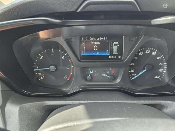 Balts Ford Transit 2018 Marijampole, ar dzinēja tilpumu 2.00 L un nobraukumu 182 tūkst. km par 9850 €, foto 11 vietnē AUTOMOTO.COM.LV