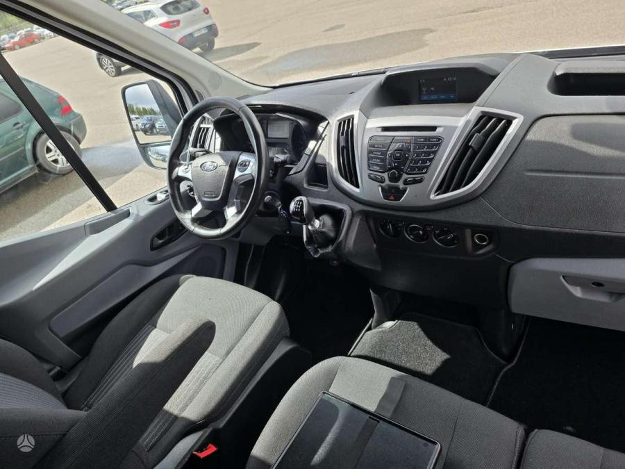 White Ford Transit 2018 in Marijampole, with an engine capacity of 2.00 L and mileage of 182 thousand km for 9850 €, photo 24 on AUTOMOTO.COM.LV