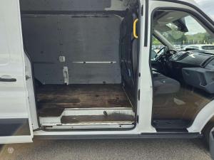 White Ford Transit 2018 in Marijampole, with an engine capacity of 2.00 L and mileage of 182 thousand km for 9850 €, photo 25 on AUTOMOTO.COM.LV