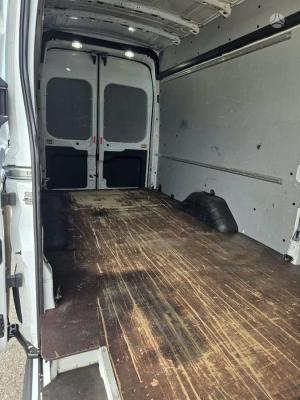 White Ford Transit 2018 in Marijampole, with an engine capacity of 2.00 L and mileage of 182 thousand km for 9850 €, photo 26 on AUTOMOTO.COM.LV