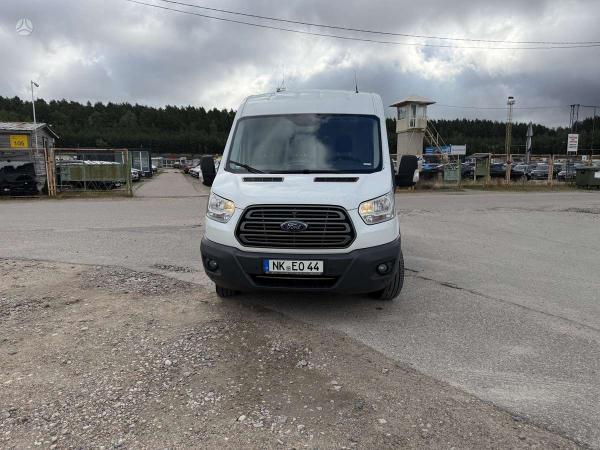 Ford Transit 2018 in Vilnius on AUTOMOTO.COM.LV White Ford Transit 2018 in Vilnius, with an engine capacity of 2.00 L and mileage of 134 thousand km for 9500 €, photo 4 on AUTOMOTO.COM.LV