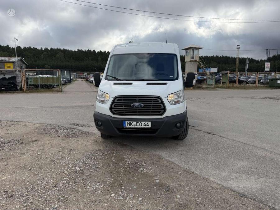 Balts Ford Transit 2018 Viļņa, ar dzinēja tilpumu 2.00 L un nobraukumu 134 tūkst. km par 9500 €, foto 4 vietnē AUTOMOTO.COM.LV