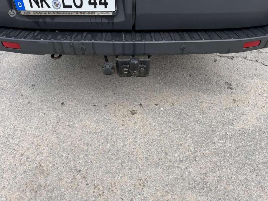 Balts Ford Transit 2018 Viļņa, ar dzinēja tilpumu 2.00 L un nobraukumu 134 tūkst. km par 9500 €, foto 12 vietnē AUTOMOTO.COM.LV