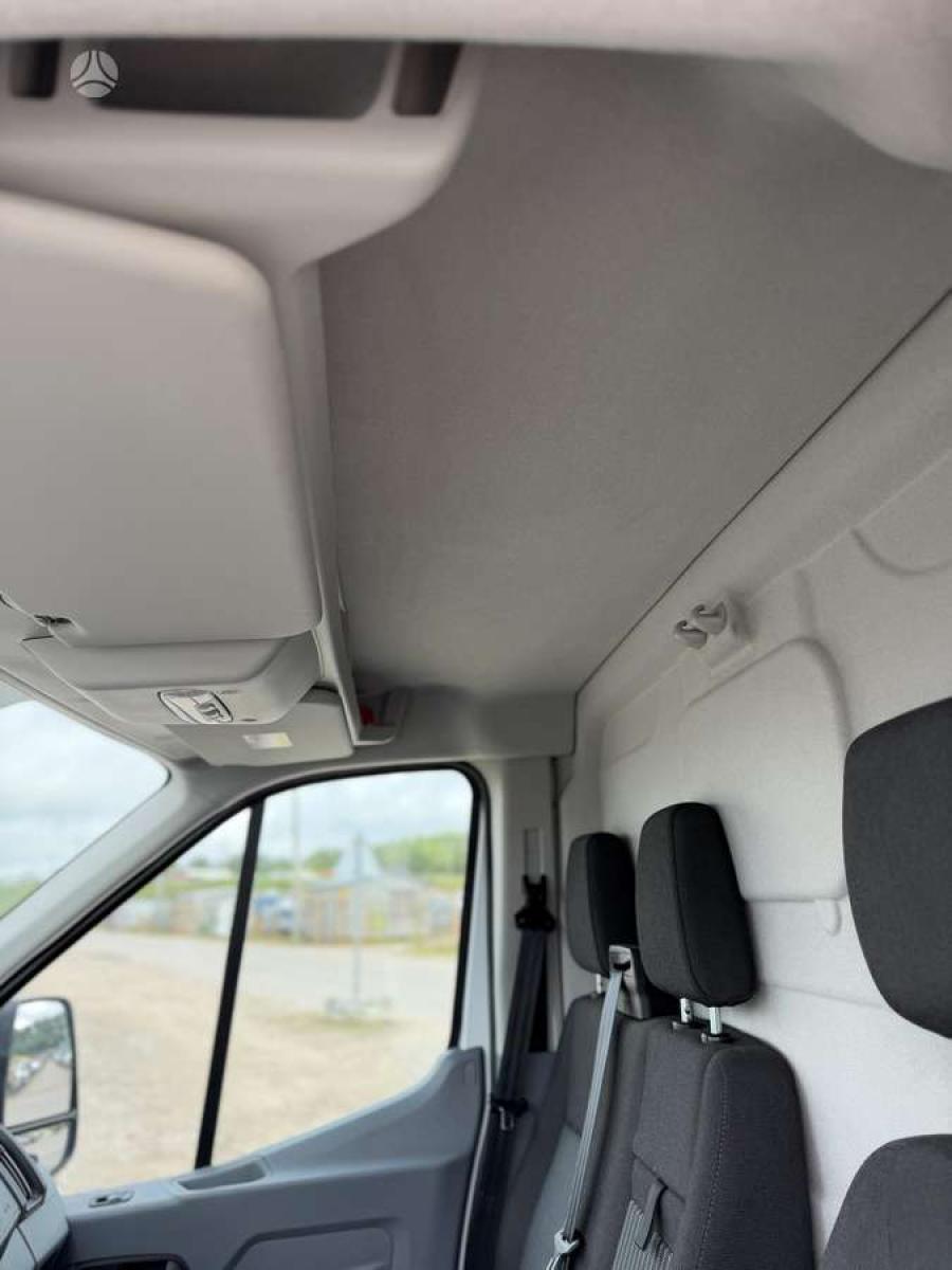 Balts Ford Transit 2018 Viļņa, ar dzinēja tilpumu 2.00 L un nobraukumu 134 tūkst. km par 9500 €, foto 20 vietnē AUTOMOTO.COM.LV