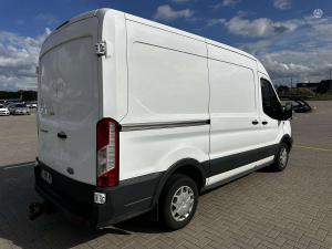 White Ford Transit 2018 in Taurage, with an engine capacity of 2.00 L and mileage of 249 thousand km for 7200 €, photo 5 on AUTOMOTO.COM.LV