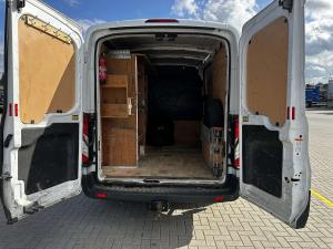 White Ford Transit 2018 in Taurage, with an engine capacity of 2.00 L and mileage of 249 thousand km for 7200 €, photo 7 on AUTOMOTO.COM.LV