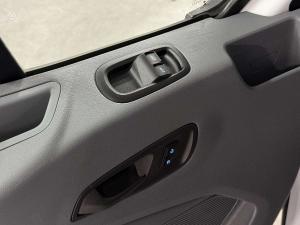 Balts Ford Transit 2019 Marijampole, ar dzinēja tilpumu 2.00 L un nobraukumu 225 tūkst. km par 11500 €, foto 18 vietnē AUTOMOTO.COM.LV