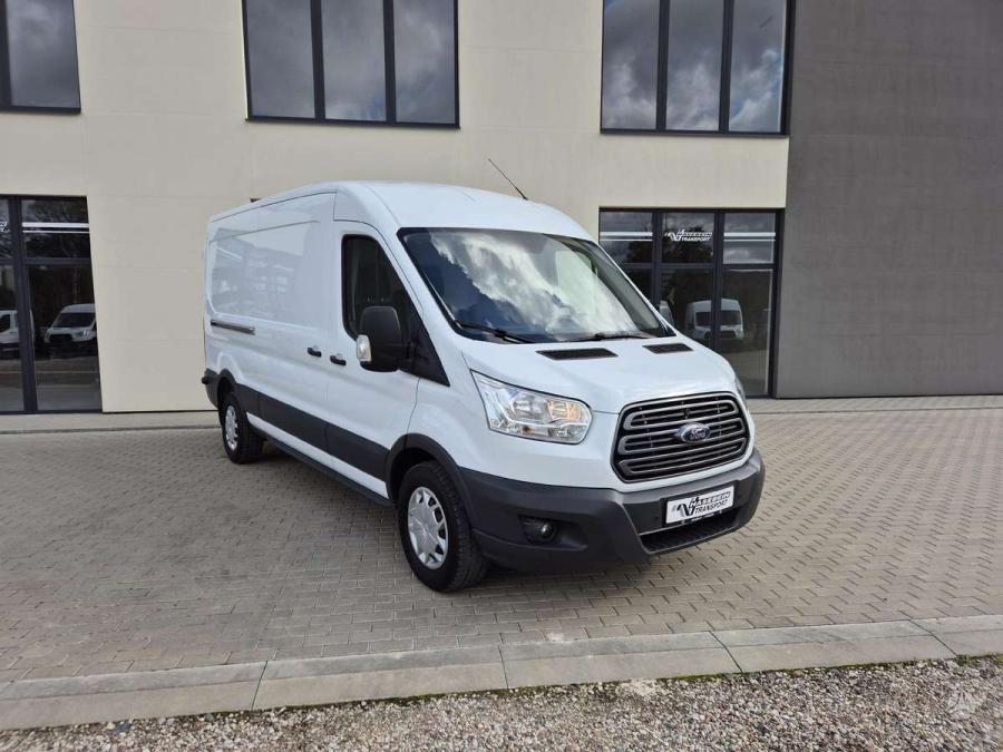 Balts Ford Transit 2019 Marijampole, ar dzinēja tilpumu 2.00 L un nobraukumu 219 tūkst. km par 11000 €, foto 1 vietnē AUTOMOTO.COM.LV