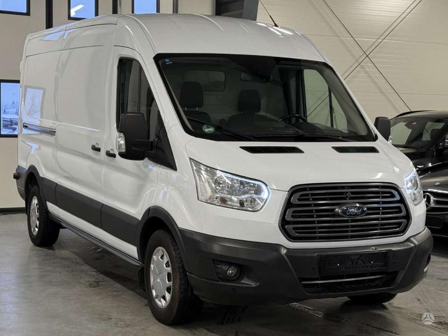 Balts Ford Transit 2019 Marijampole, ar dzinēja tilpumu 2.00 L un nobraukumu 200 tūkst. km par 10950 €, foto 1 vietnē AUTOMOTO.COM.LV