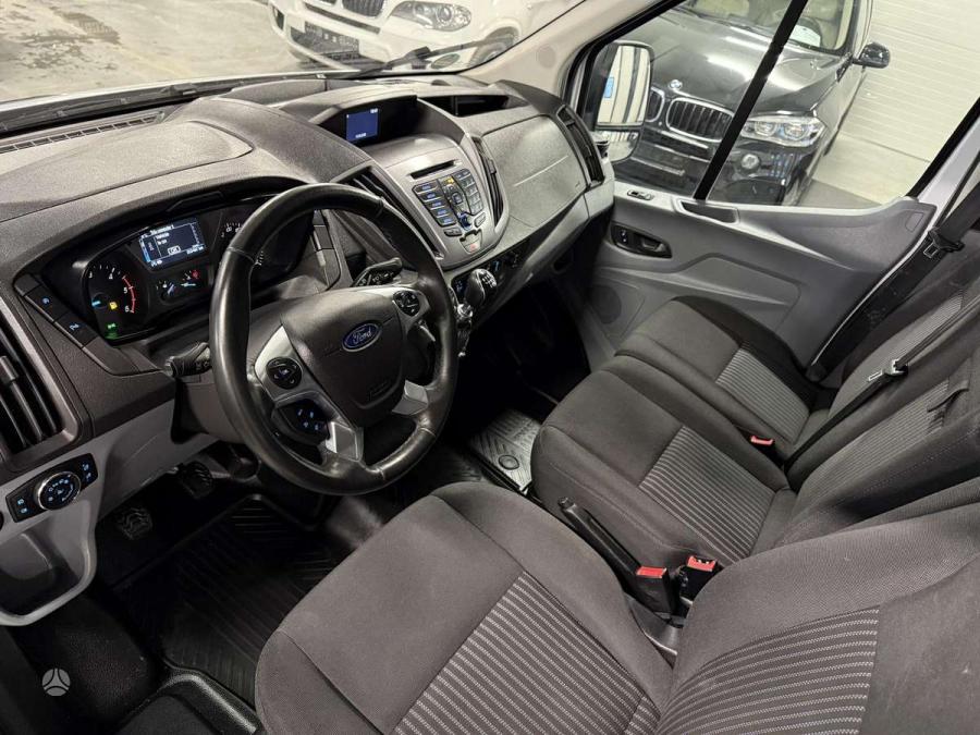 Balts Ford Transit 2019 Marijampole, ar dzinēja tilpumu 2.00 L un nobraukumu 200 tūkst. km par 10950 €, foto 2 vietnē AUTOMOTO.COM.LV