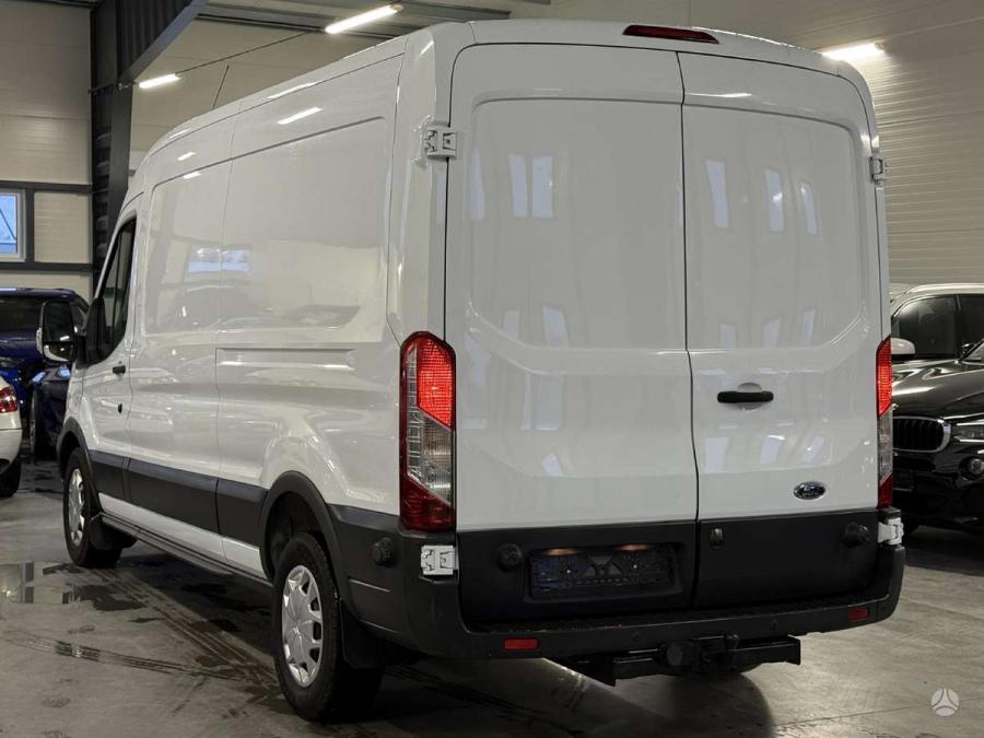 Balts Ford Transit 2019 Marijampole, ar dzinēja tilpumu 2.00 L un nobraukumu 200 tūkst. km par 10950 €, foto 5 vietnē AUTOMOTO.COM.LV