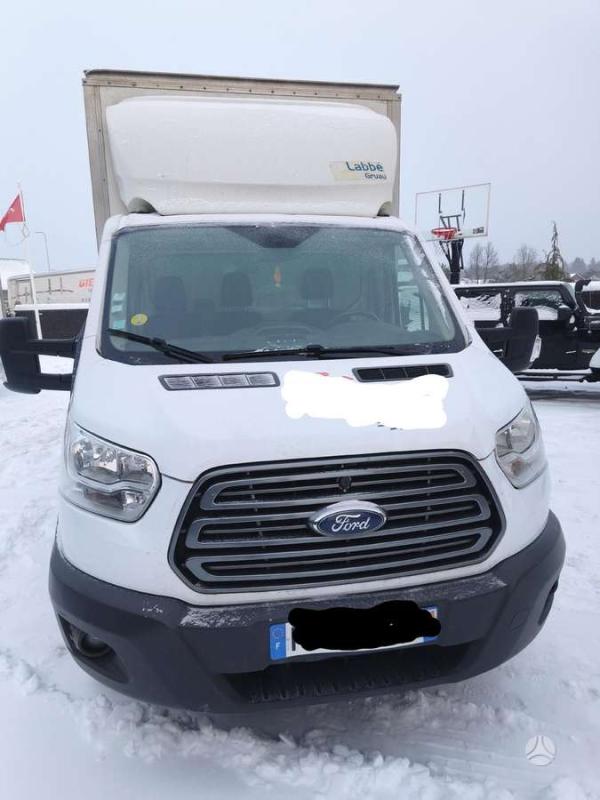 White Ford Transit 2019 in Taurage, with an engine capacity of 2.00 L and mileage of 195 thousand km for 13500 €, photo 3 on AUTOMOTO.COM.LV