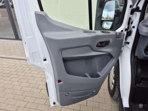 White Ford Transit 2019 in Marijampole, with an engine capacity of 2.00 L and mileage of 219 thousand km for 10500 €, photo 9 on AUTOMOTO.COM.LV