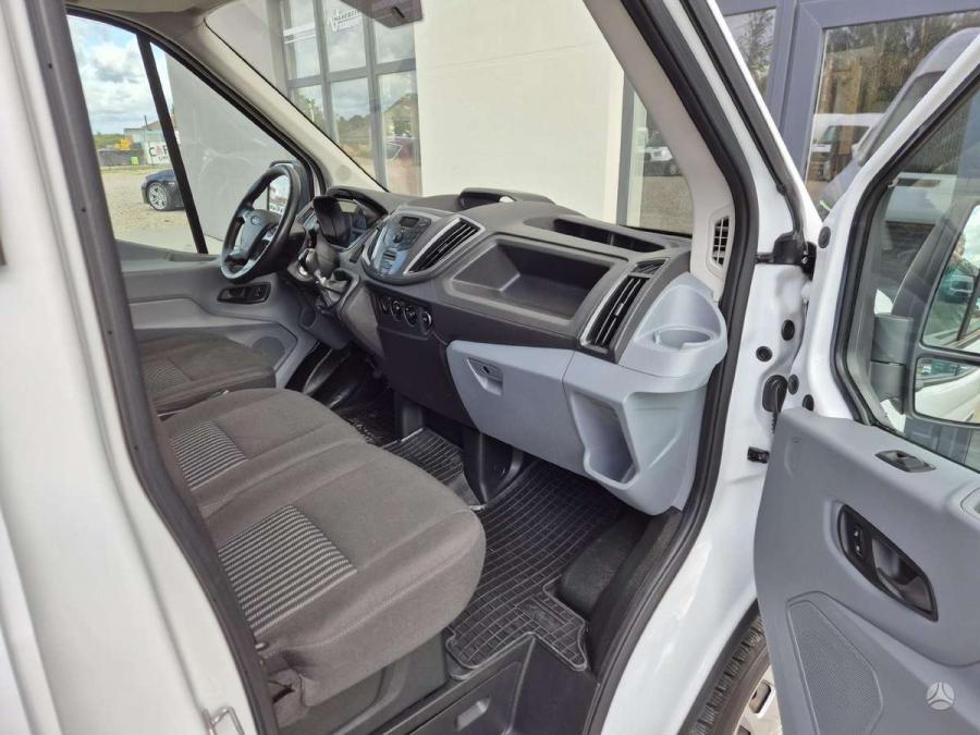 White Ford Transit 2019 in Marijampole, with an engine capacity of 2.00 L and mileage of 219 thousand km for 10500 €, photo 16 on AUTOMOTO.COM.LV