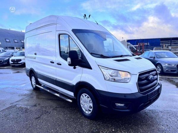 White Ford Transit 2019 in Radviliskis, with an engine capacity of 2.00 L and mileage of 99 thousand km for 21719 €, photo 4 on AUTOMOTO.COM.LV