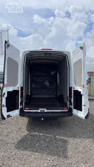 Balts Ford Transit 2019 Marijampole, ar dzinēja tilpumu 2.00 L un nobraukumu 111 tūkst. km par 14350 €, foto 7 vietnē AUTOMOTO.COM.LV