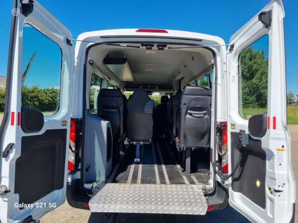 White Ford Transit 2019 in Taurage, with an engine capacity of 2.00 L and mileage of 290 thousand km for 9500 €, photo 7 on AUTOMOTO.COM.LV