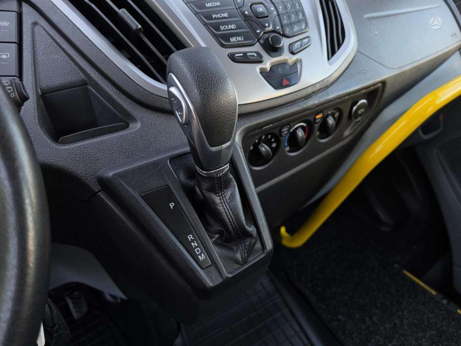 Balts Ford Transit 2019 Kauņa, ar dzinēja tilpumu 2.00 L un nobraukumu 338 tūkst. km par 8900 €, foto 31 vietnē AUTOMOTO.COM.LV