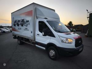White Ford Transit 2019 in Taurage, with an engine capacity of 2.00 L and mileage of 146 thousand km for 12900 €, photo 4 on AUTOMOTO.COM.LV