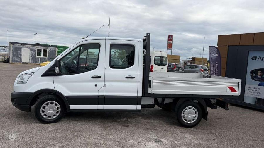White Ford Transit 2019 in Marijampole, with an engine capacity of 2.00 L and mileage of 278 thousand km for 13900 €, photo 8 on AUTOMOTO.COM.LV