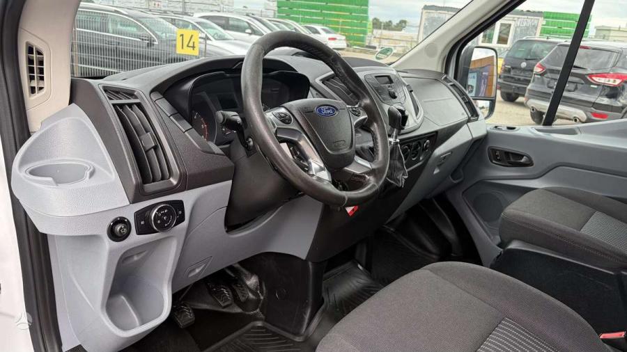 White Ford Transit 2019 in Marijampole, with an engine capacity of 2.00 L and mileage of 278 thousand km for 13900 €, photo 20 on AUTOMOTO.COM.LV