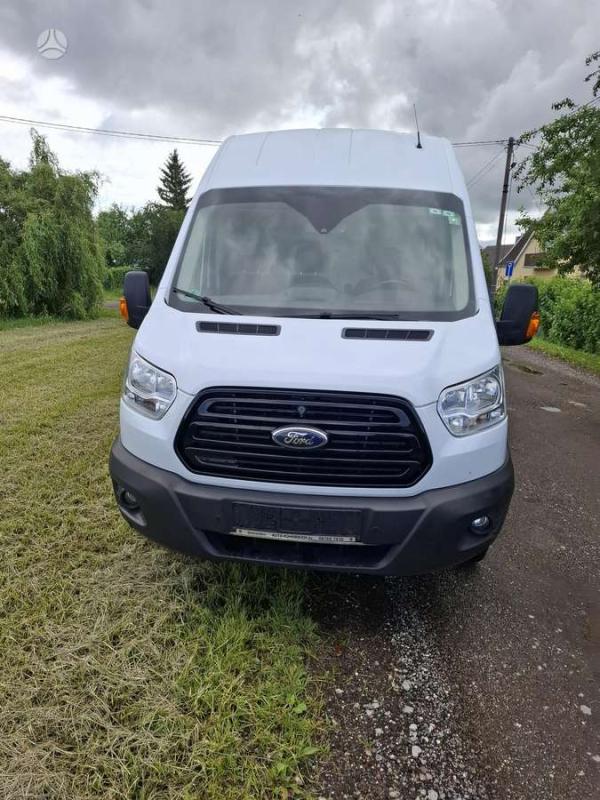 White Ford Transit 2019 in Panevezys, with an engine capacity of 2.00 L and mileage of 198 thousand km for 10800 €, photo 1 on AUTOMOTO.COM.LV