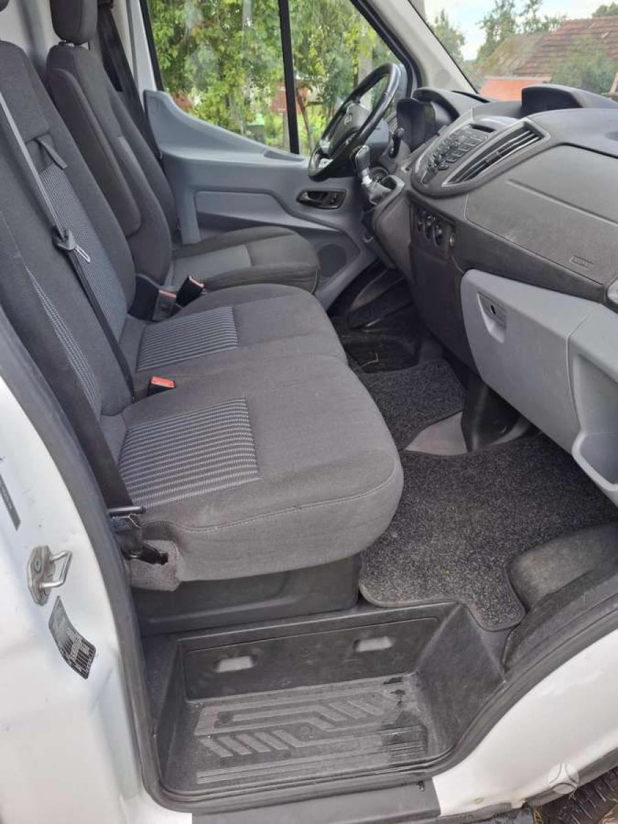 Balts Ford Transit 2019 Panevēža, ar dzinēja tilpumu 2.00 L un nobraukumu 198 tūkst. km par 10800 €, foto 7 vietnē AUTOMOTO.COM.LV