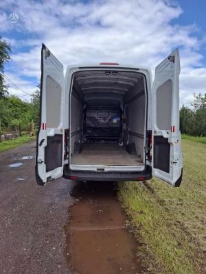 Balts Ford Transit 2019 Panevēža, ar dzinēja tilpumu 2.00 L un nobraukumu 198 tūkst. km par 10800 €, foto 11 vietnē AUTOMOTO.COM.LV