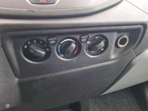 Balts Ford Transit 2019 Panevēža, ar dzinēja tilpumu 2.00 L un nobraukumu 198 tūkst. km par 10800 €, foto 19 vietnē AUTOMOTO.COM.LV