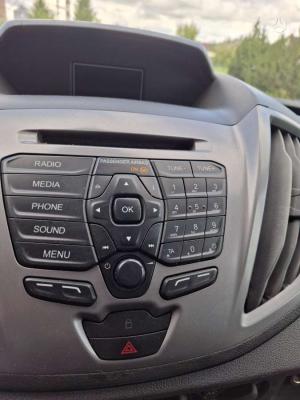 Balts Ford Transit 2019 Panevēža, ar dzinēja tilpumu 2.00 L un nobraukumu 198 tūkst. km par 10800 €, foto 20 vietnē AUTOMOTO.COM.LV