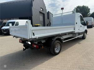 White Ford Transit 2019 in Kaunas, with an engine capacity of 2.00 L and mileage of 202 thousand km for 11200 €, photo 6 on AUTOMOTO.COM.LV