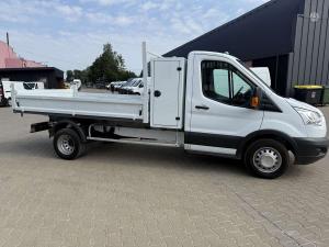 White Ford Transit 2019 in Kaunas, with an engine capacity of 2.00 L and mileage of 202 thousand km for 11200 €, photo 9 on AUTOMOTO.COM.LV